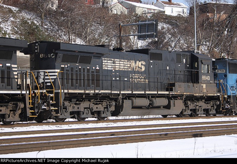 NS 8840